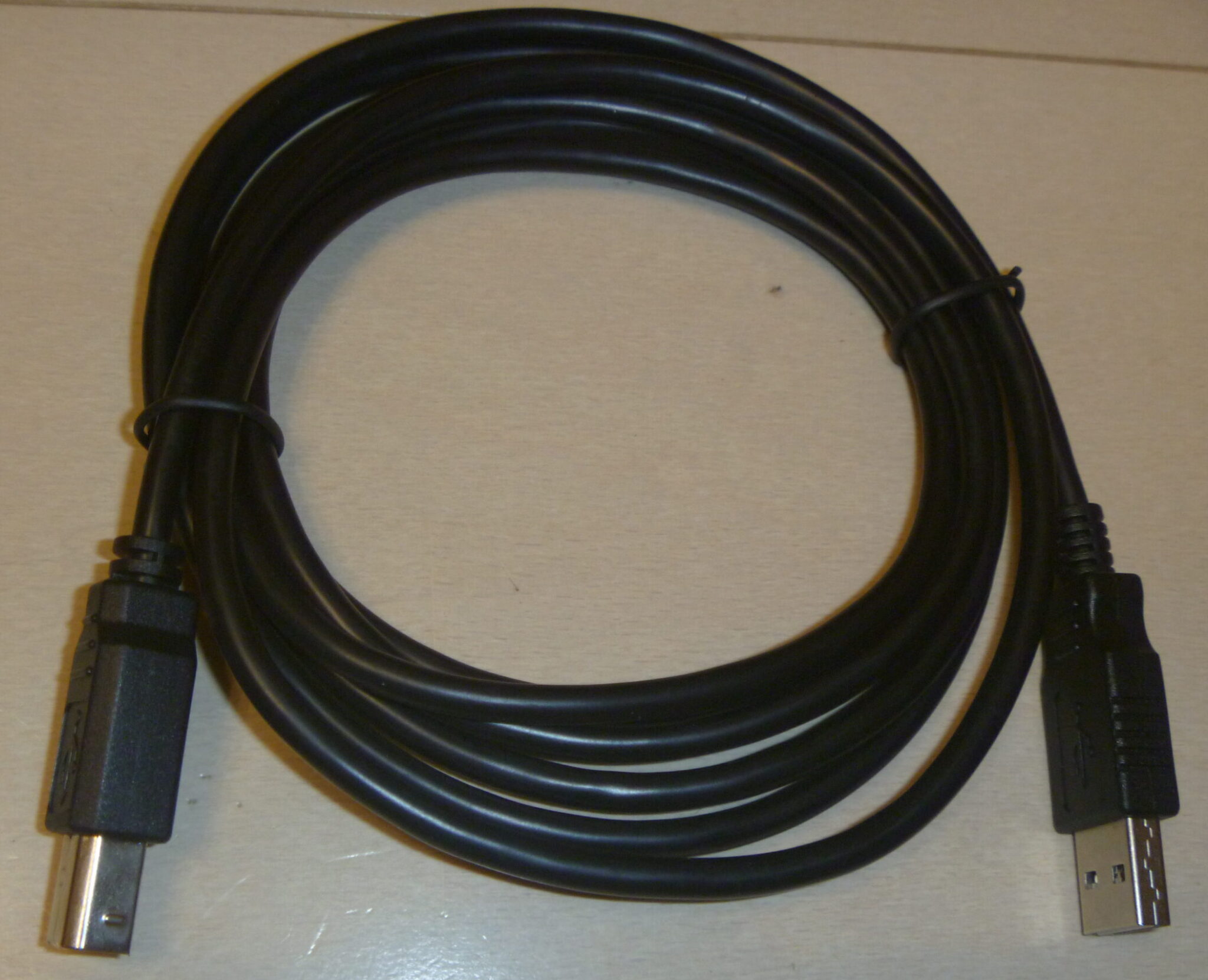 簡単ヤマハ電子ピアノ(P105)をコンピューターにつなぐ方法/手順 USBケーブル使用 | 簡単生活簡単生活